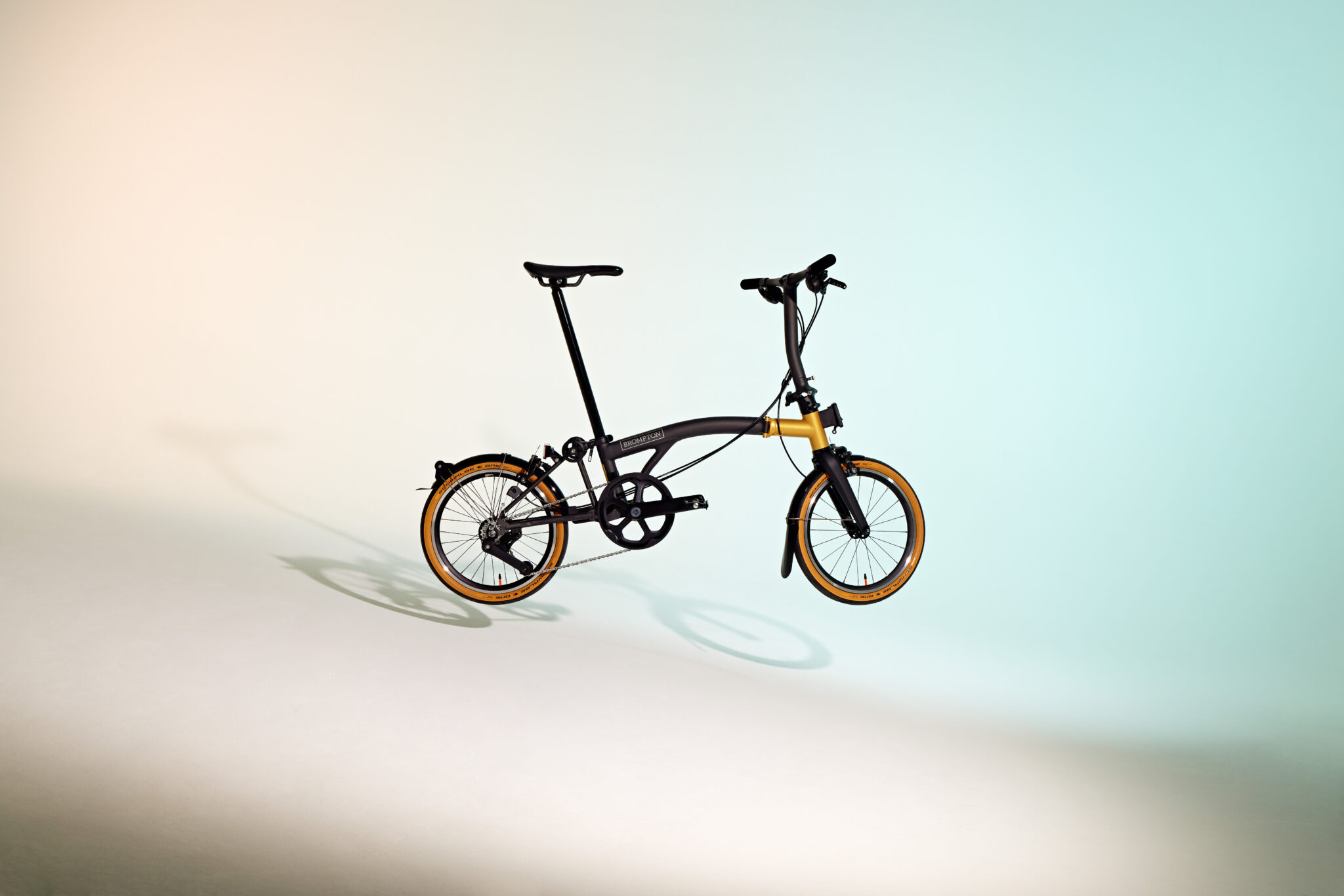 T Line Ceratech – Black and Gold 発売 – BROMPTON JUNCTION KOBE blog